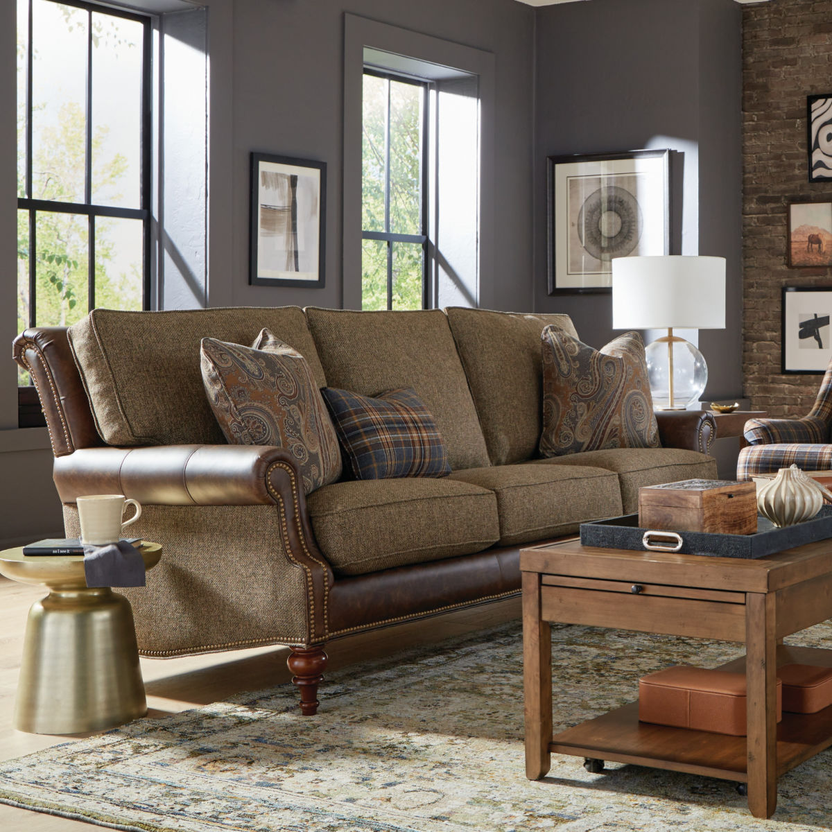 Lauren Manor Sofa – Plantation Furniture